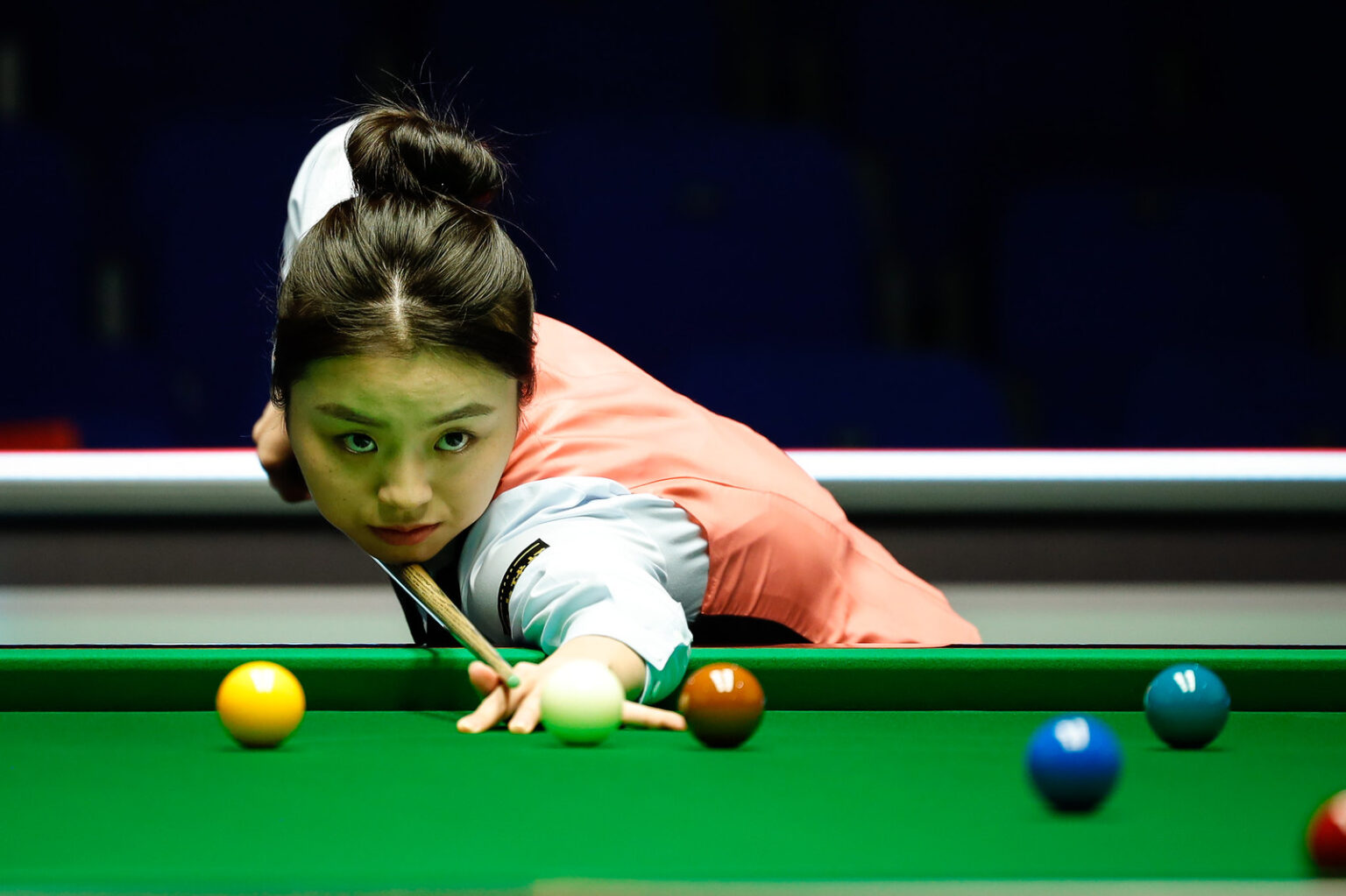 Bai Shines Again With First TV Win - World Women's Snooker