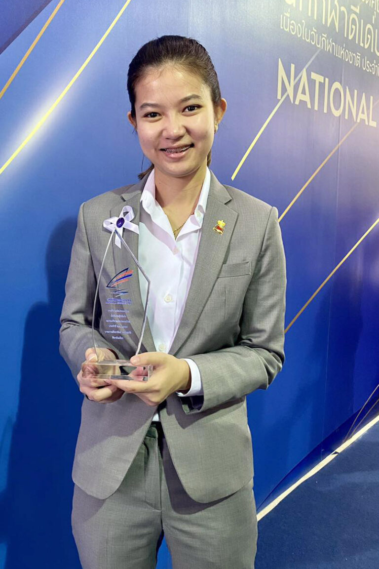Mink Honoured in Thailand - World Women's Snooker